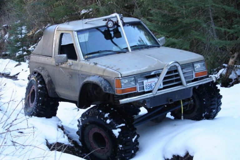 Chop Top 1989 Bronco II on 39's - Bronco II Corral